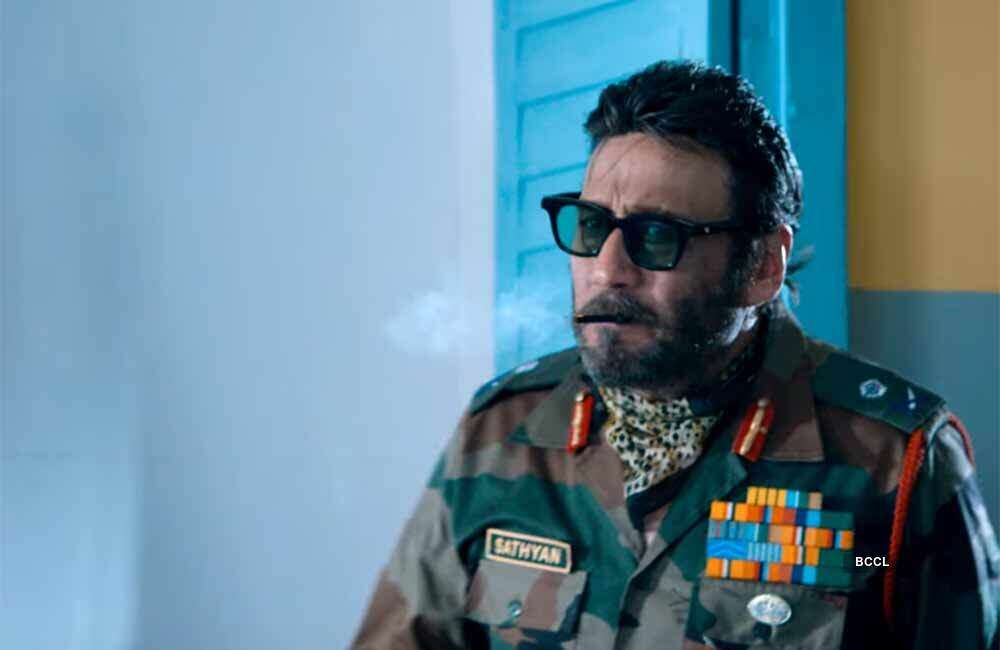 Maayavan Movie User Reviews & Ratings | Maayavan (2017) | Times Of India