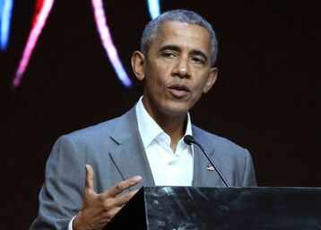 Obama and Trump on Twitter: Obama trumps Trump in Twitter Top 10 of 2017