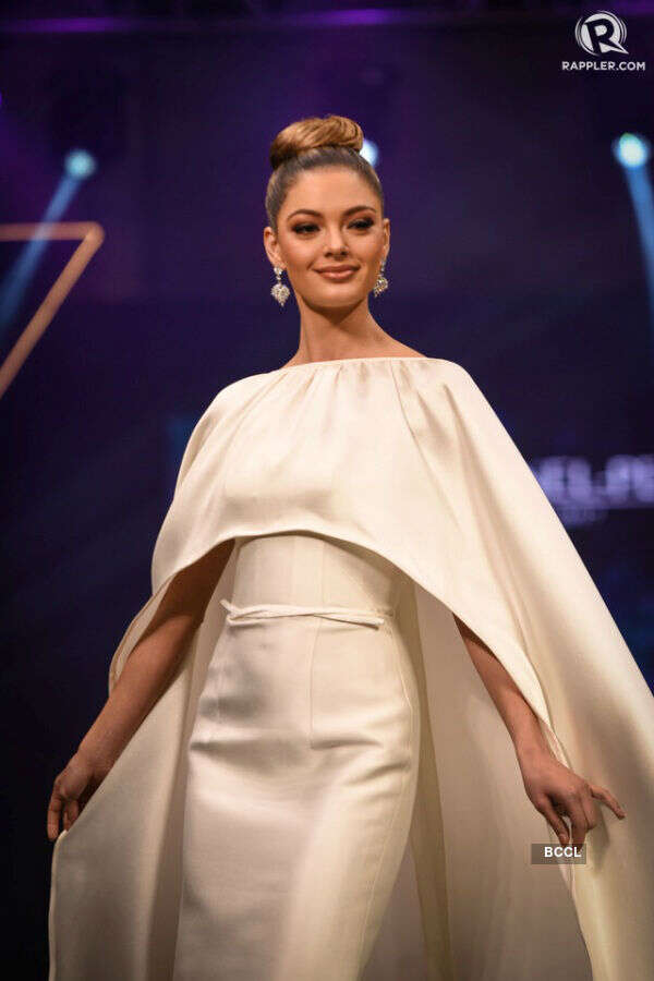 Highlights: Miss Universe 2017 finalists at Charity Gala Highlights: Miss Universe 2017 finalists at Charity Gala