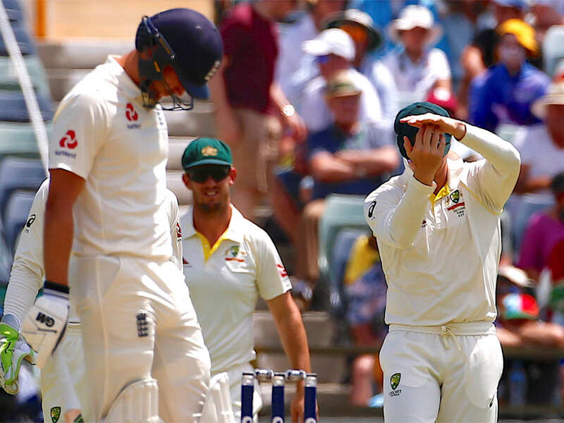 Ashes: Third Test, Day 2
