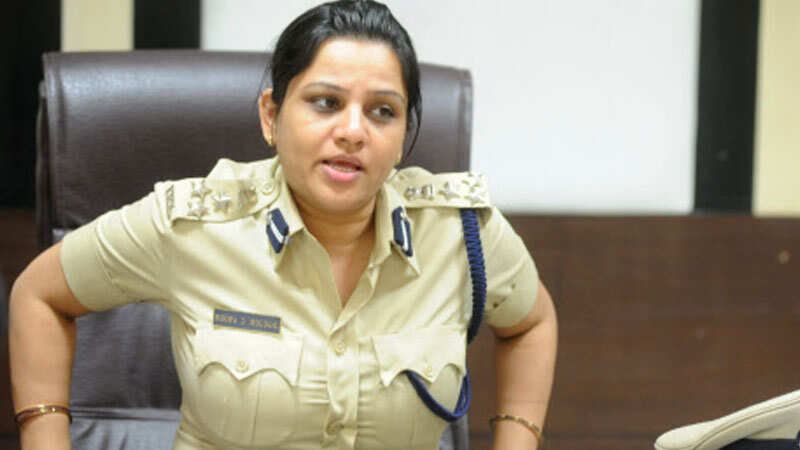 IPS Roopa files RTI on prison affairs complaint