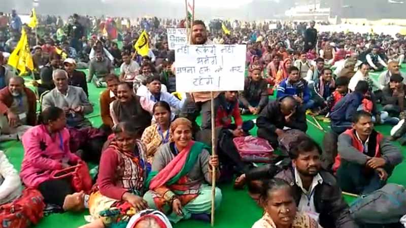 Delhi: Street vendors from across the country protest at Ramlila Maidan