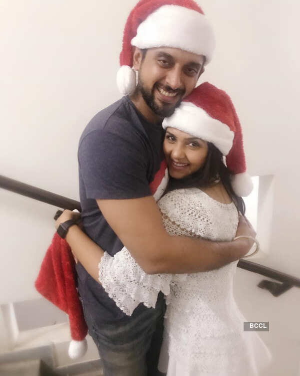 TV star Dalljiet Kaur celebrates Christmas with family & friends- The ...