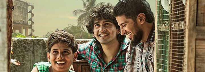 Parava Movie User Reviews & Ratings | Parava (2017) | Times Of India