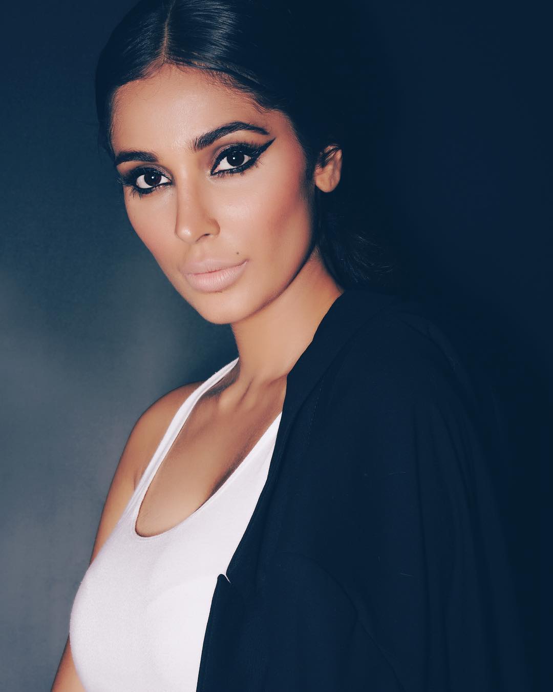Alankrita Sahai’s classy photoshoot will leave you stunned