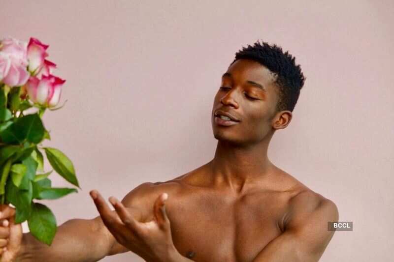 British model stabbed to death in bristling robbery