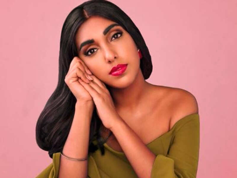 Insta poems by Rupi Kaur to fill up your soul