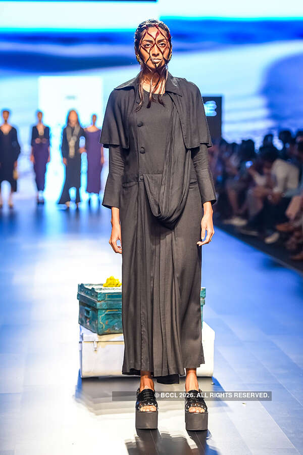 Fashion Week Mumbai '18: Day 3: Anaam- The Etimes Photogallery Page 7