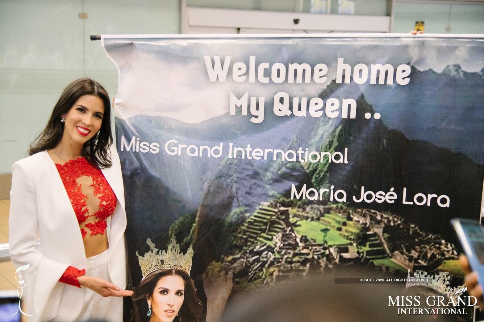 Maria: Maria Jose Lora returns home to a grand homecoming