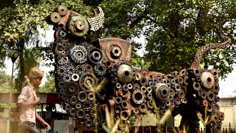 Sneak peek into art assay with scrap metals at Chennai Rail Museum