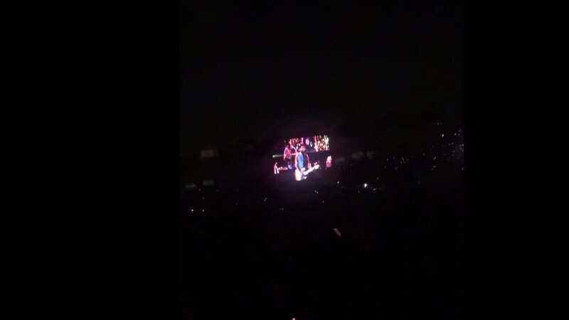 Arijit Singh mesmerized Ahmedabad crowd