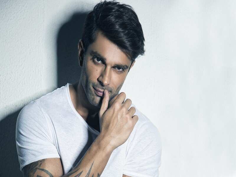 Karan Singh Grover - 12 Models who turned successful Bollywood actors ...