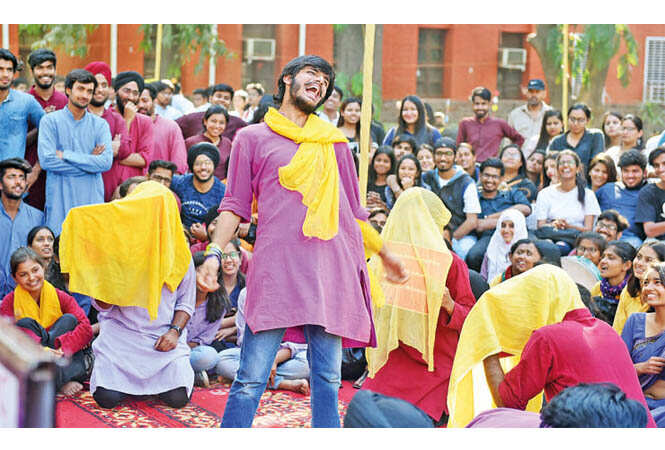 Reality shows get a nukkad natak touch at Hindu’s theatre fest | Events ...