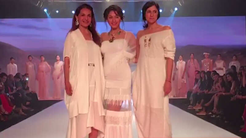 Rina Dhaka, Poonam Soni showcase their collection at Bombay Times ...