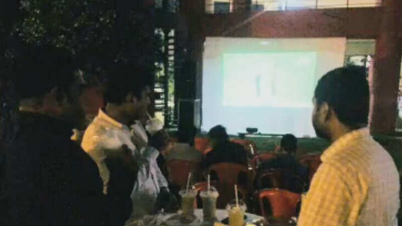 Rapid Metro Gurgaon organises screening of IPL match