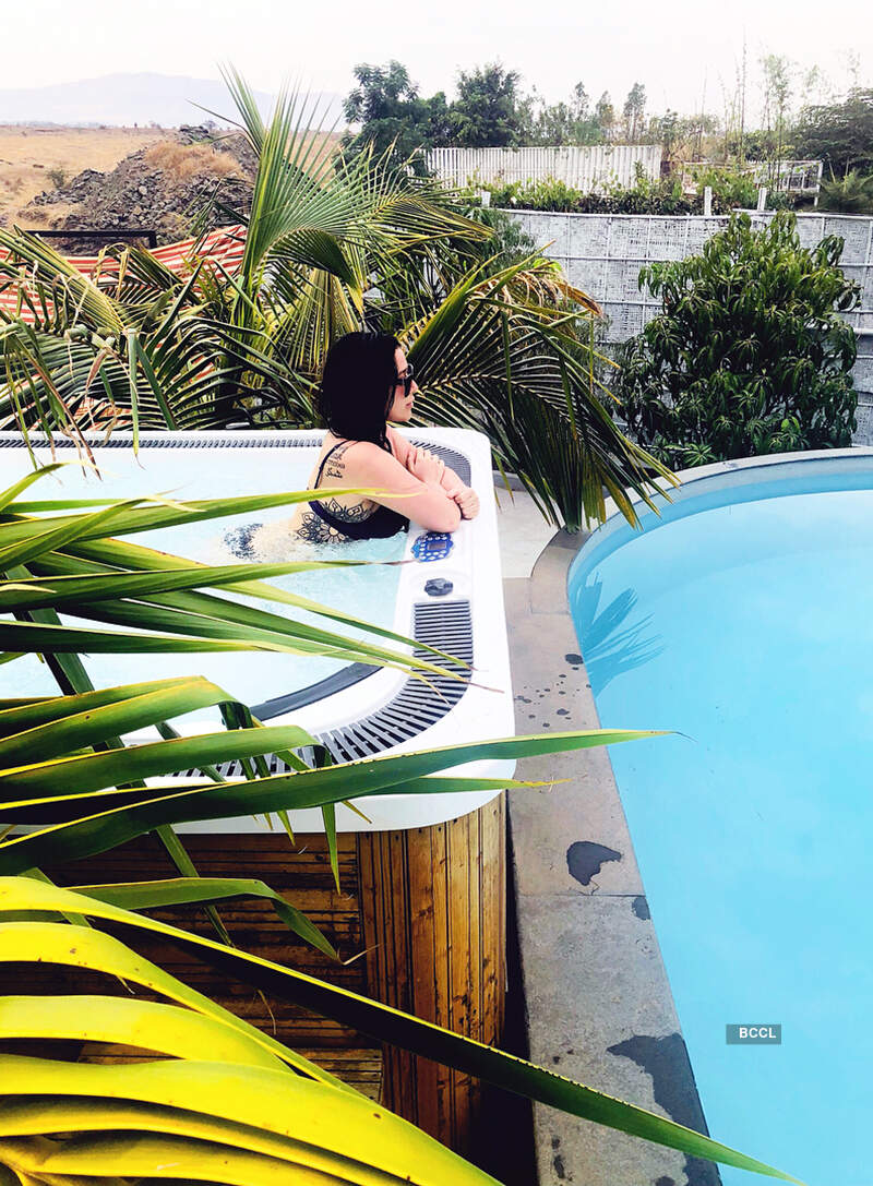 Krishna Shroff Photos: Krishna Shroff takes the internet by storm with ...