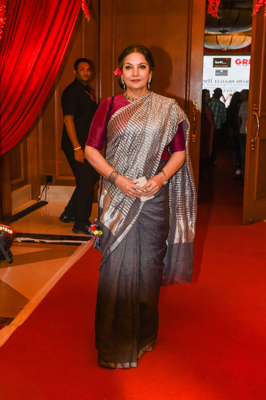 Beti Flo Gr8 awards 2018: Red Carpet | Beti Flo Gr8 awards 2018: Red ...