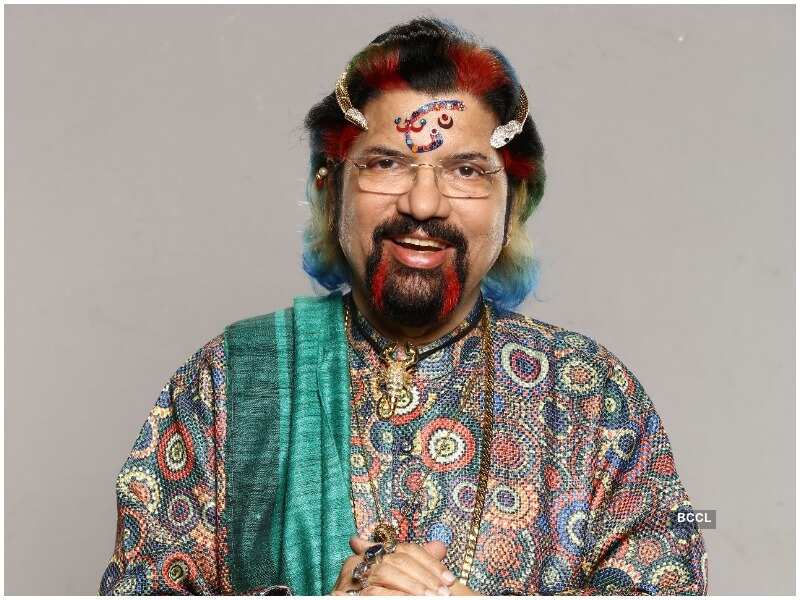 Bigg Boss Marathi: From a journalist to a 'guru', let's take a look at ...