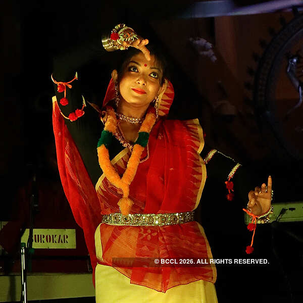 Devlina Kumar during a cultural evening organised by Tanmoy Bose at ...