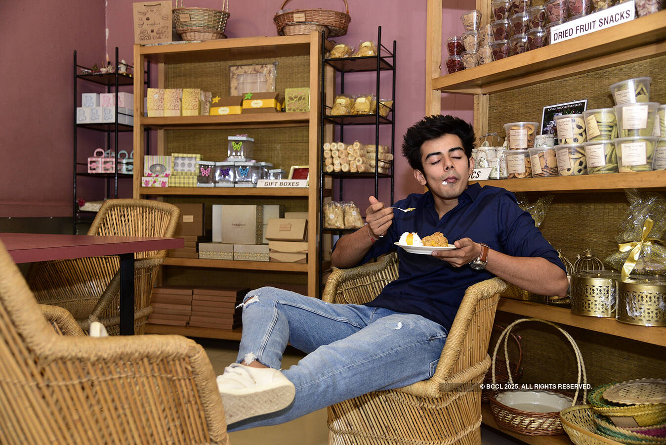 Gujarati actor Devarshi Shah relishes a mouth-watering dish during a ...