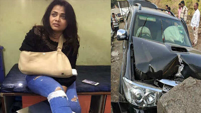Popular Marathi actress injured in car mishap