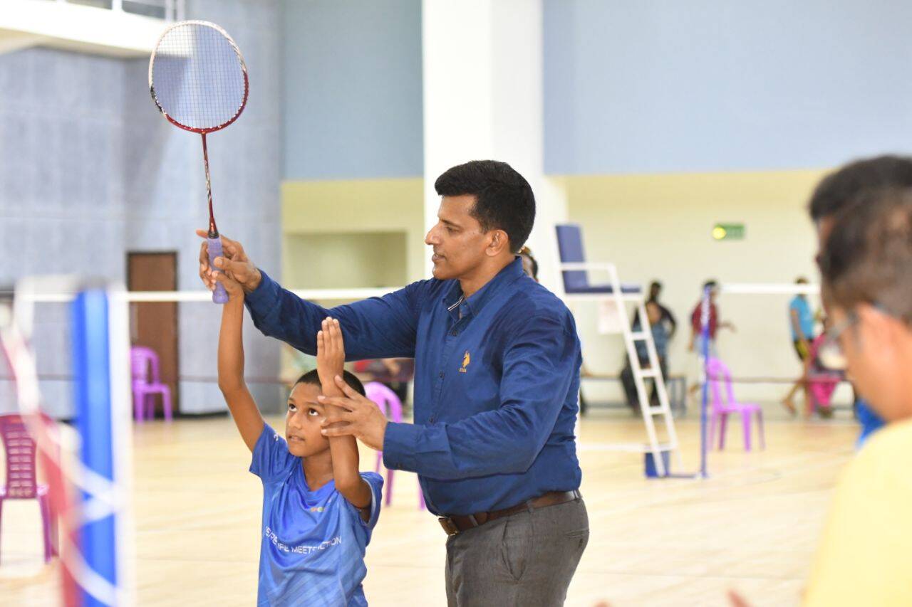 Former Badminton Player, U Vimal Kumar, trains kids at ...
