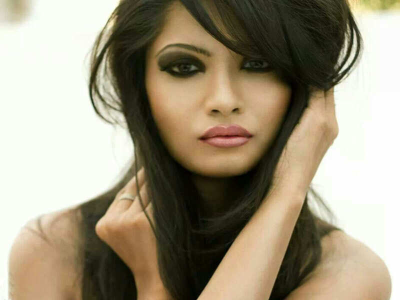 Bhakti Kubavat: Sizzling pictures of the actress | The Times of India