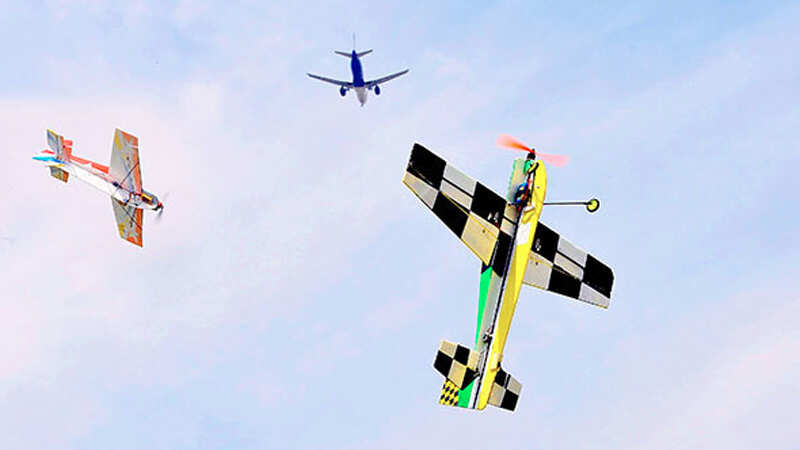 Mumbai's students spread wings with their flying machines