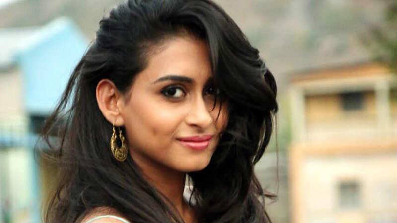 Nitya Naresh is a brave-heart in her second Mollywood outing