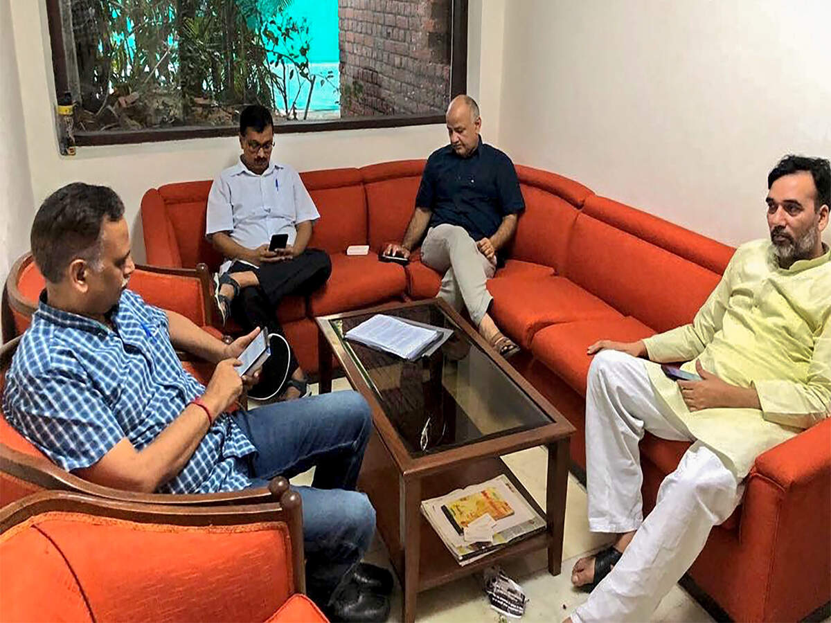 Arvind Kejriwal, ministers stage sit-in at Raj Niwas demanding end to ...