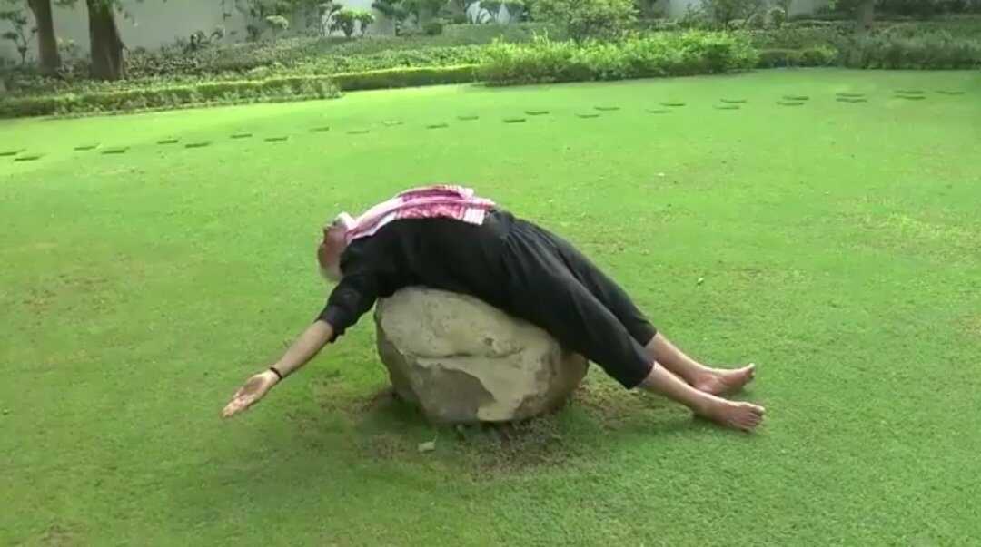 Social Humour: Modi's fitness video becomes a fodder for memes- The ...