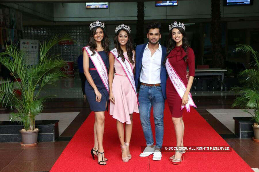 Miss India 2018 winners visit Wellingkar Institute of Management Studies