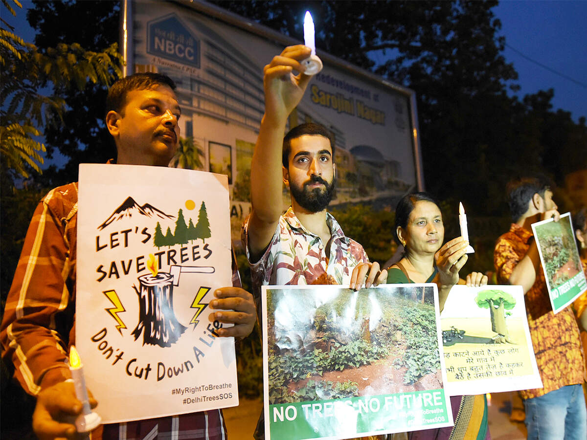 Delhi: Chipko protests continue against cutting of trees