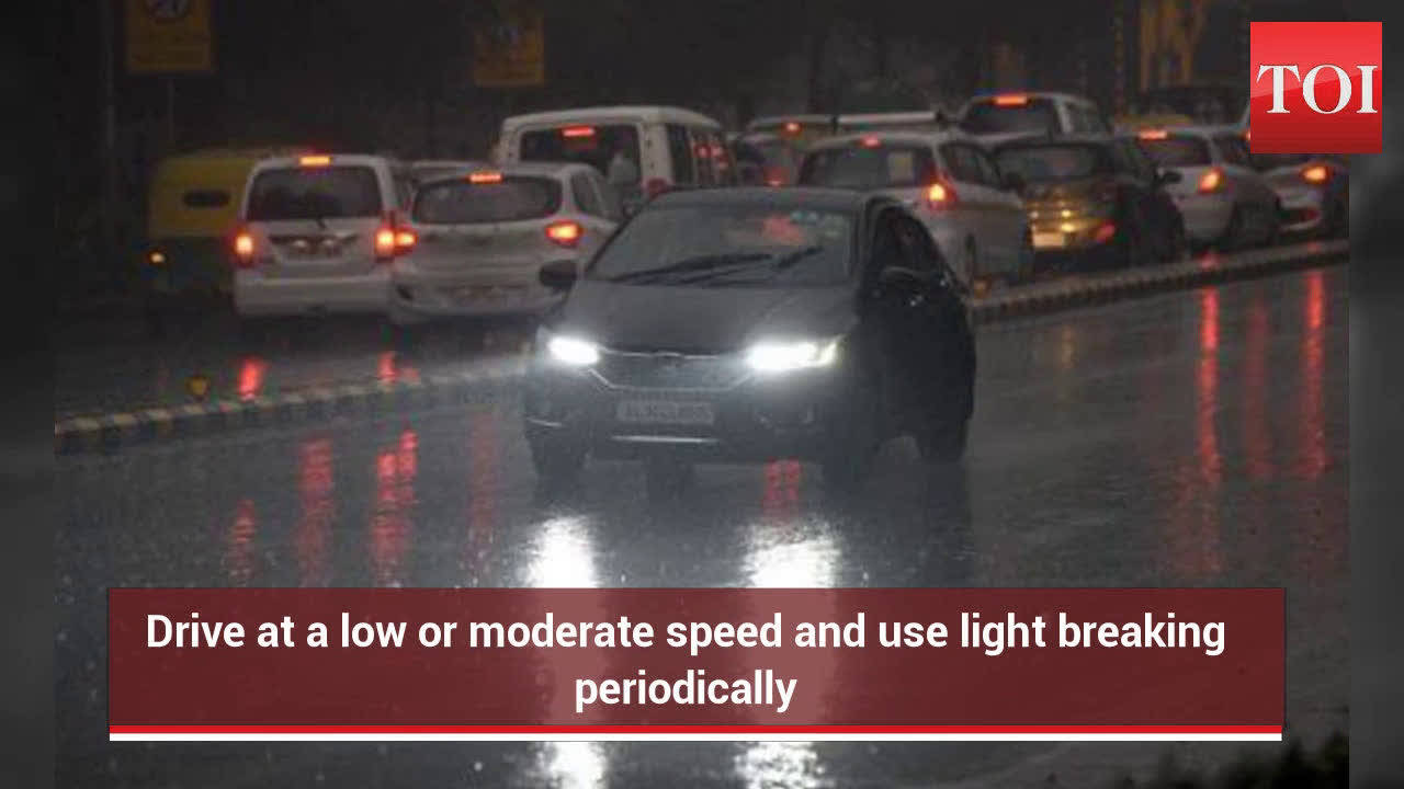 Tips for safe driving in monsoon season