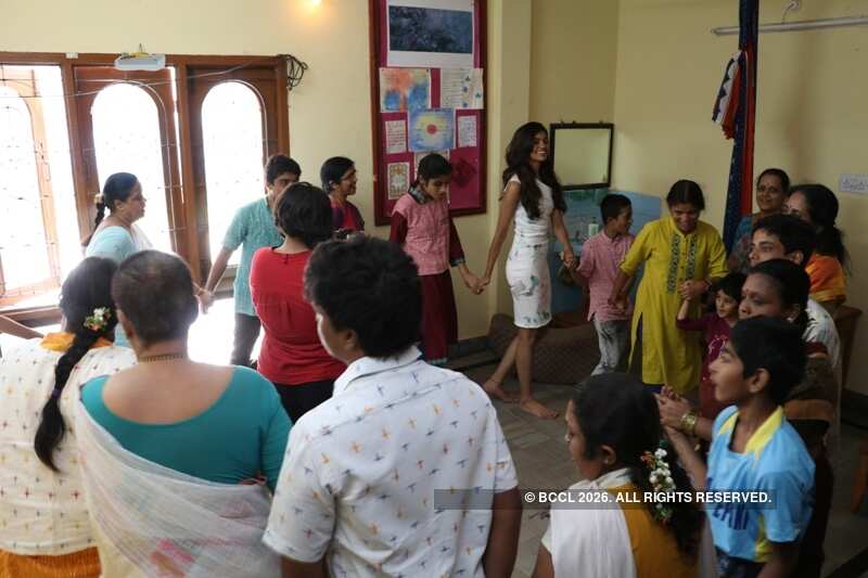 Femina Miss India 2018 Shreya Rao Kamavaparu Homecoming