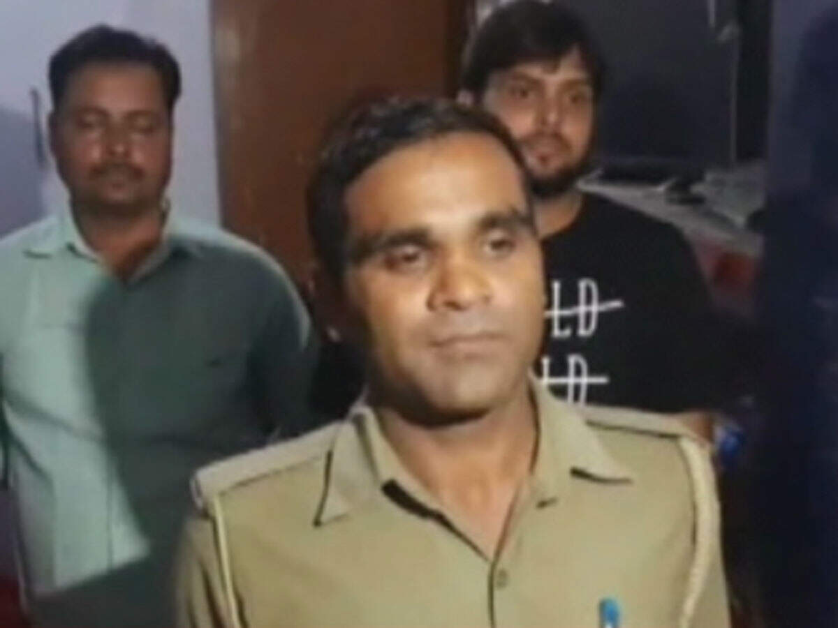 Uttar Pradesh: Constable arrested for posing as SP