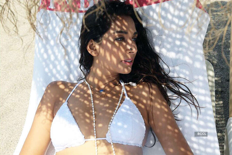 Bold Monica Dogra turns up the heat with her sultry pictures- The Etimes Photogallery Page 26