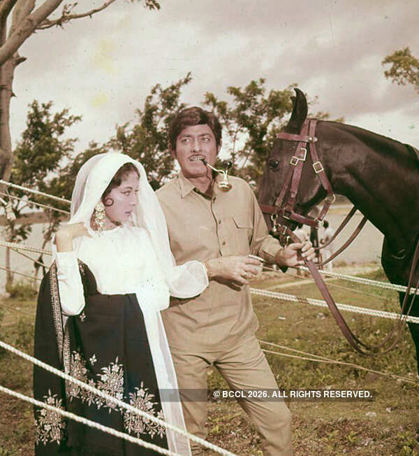 Lesser known facts about Bollywood's 'Tragedy Queen': Meena Kumari- The ...