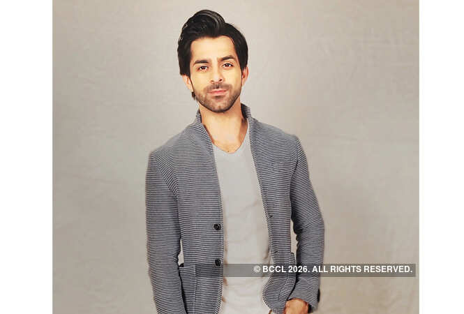 Jaipur boy Gaurav Wadhwa plays lead in Super Sisters - Times of India