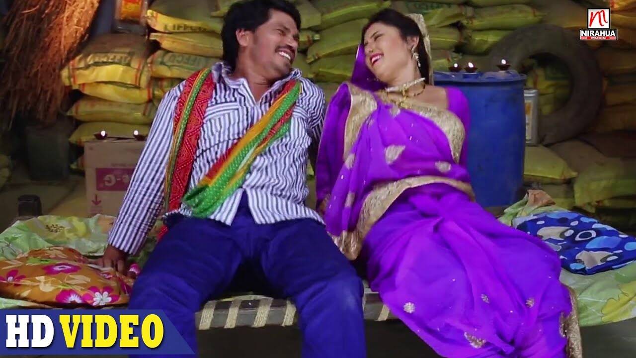 Ghoonghat Mein Ghotala | Song - Patar Patar Piyava Palang Par