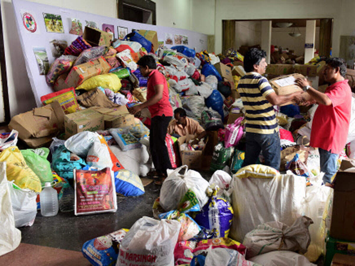 Kerala floods: How to pack relief supply kits