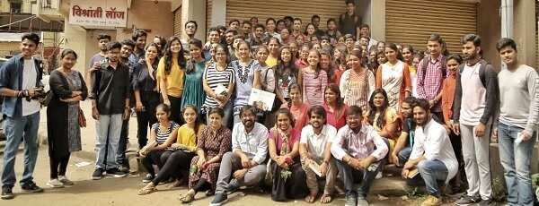 Students enjoy a heritage dialogue with Chitar Oli artists | Events ...