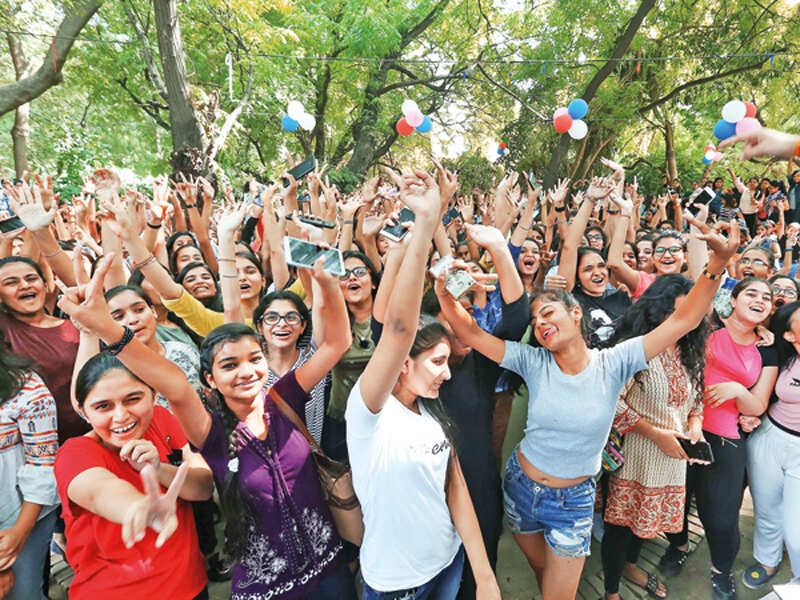 The hunt for the freshest face begins at Kamala Nehru College