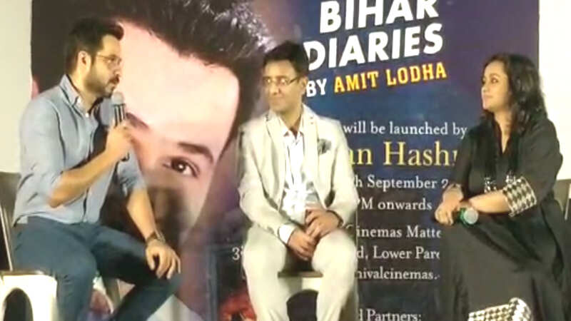 Emraan Hashmi unveils Amit Lodha's book 'Bihar Diaries'