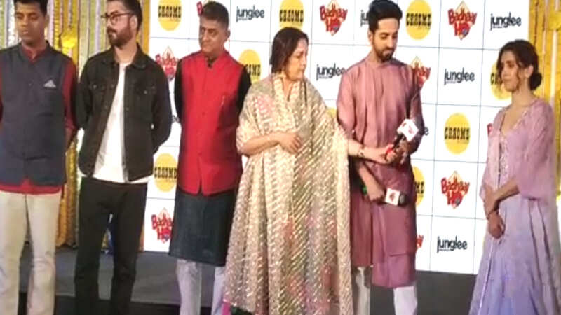 ‘Badhaai Ho’ team hosts Mumbai’s biggest ‘Godh Bharaai’ ceremony