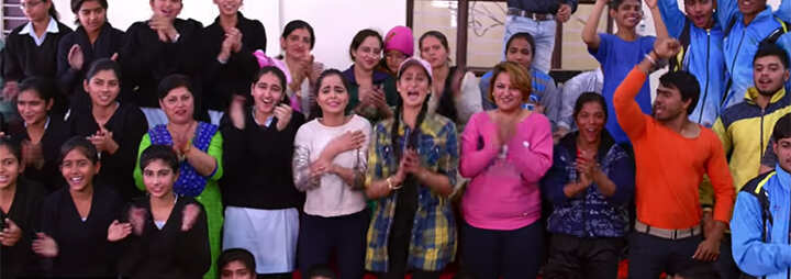 Salute Movie: Showtimes, Review, Songs, Trailer, Posters, News & Videos ...