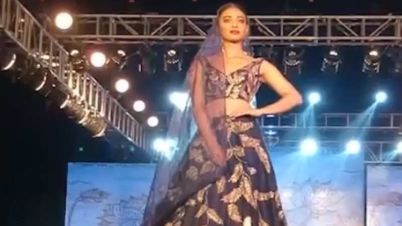 Radhika Apte sets the ramp on fire in black outfit