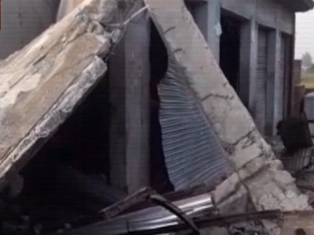 UP: Explosion in firecracker factory, 7 dead several injured