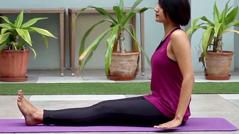 5 asanas that will help overcome vertigo