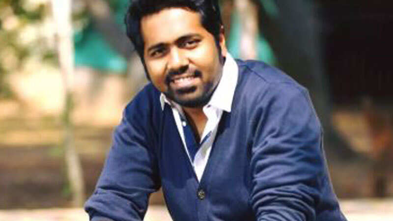 National Award-winning filmmaker Mikhil Musale turned a year older today